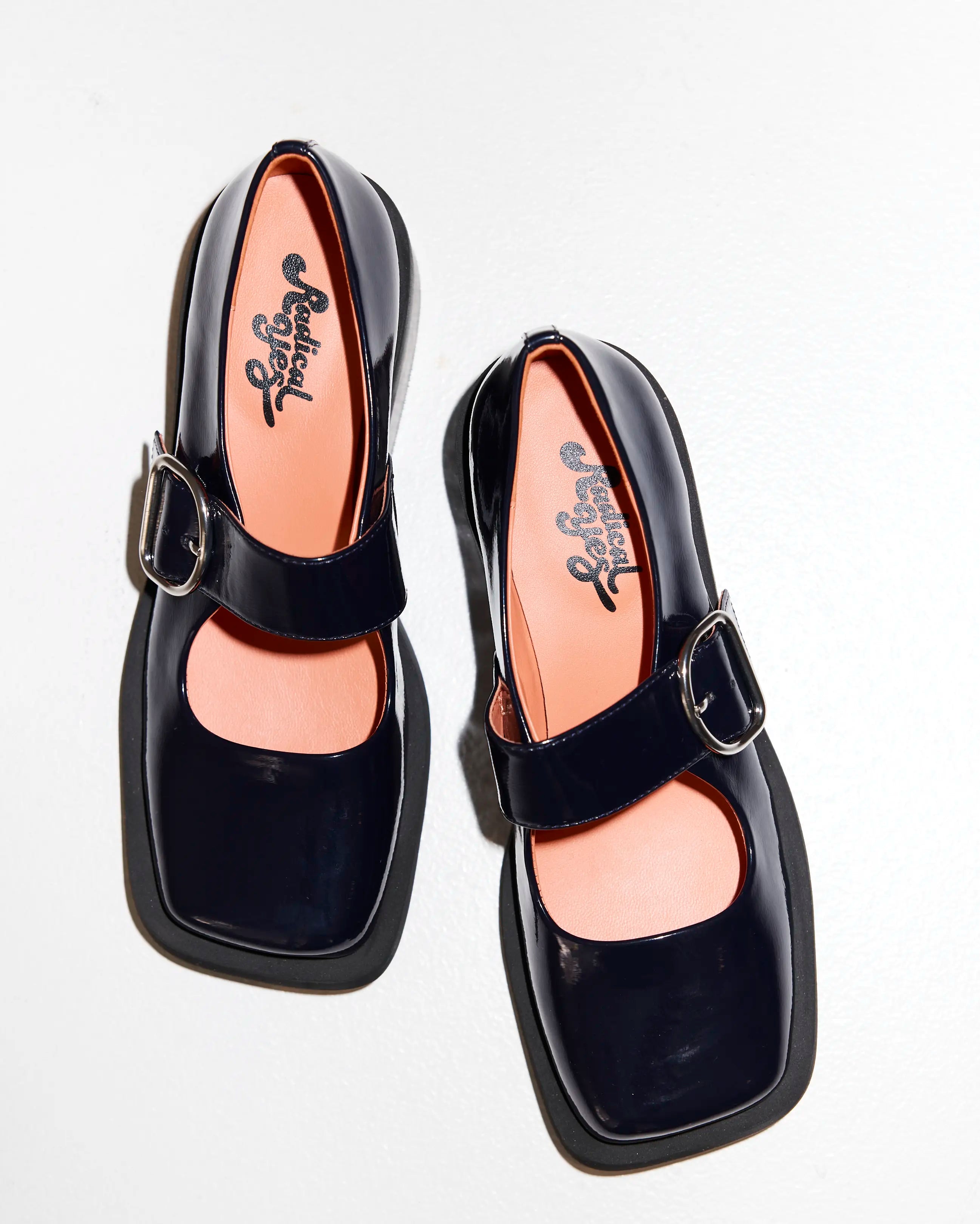 Slip-On Shoes: Easy Style and Comfort